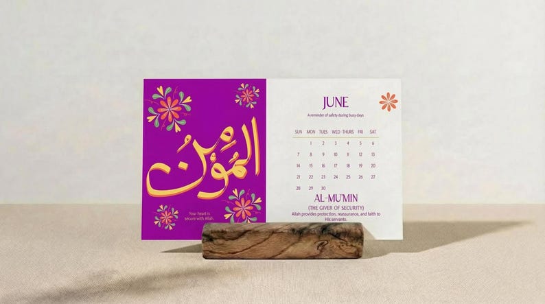 Islamic Desk Calendar 2026 - With Names of Allah (asma Ul Husna ...