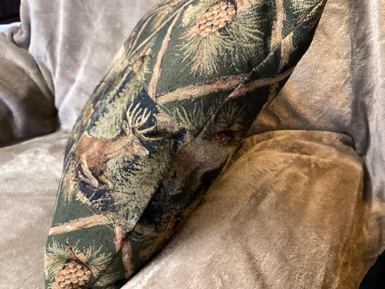 USA Sewn 13 to 26 Inch Pillows, Deer and Pinecone on Green Lattice, Bed ...