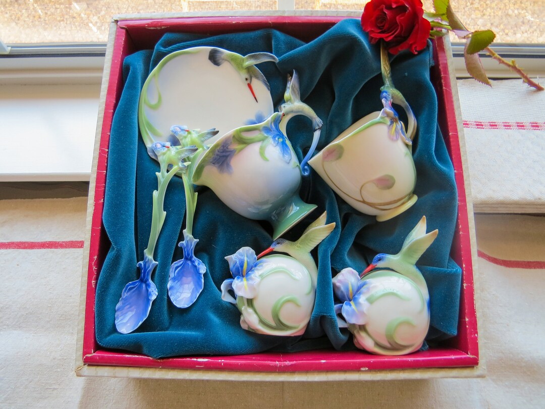FRANZ Fine Porcelain Hand Painted Hummingbird Salt and Pepper, Cup and ...