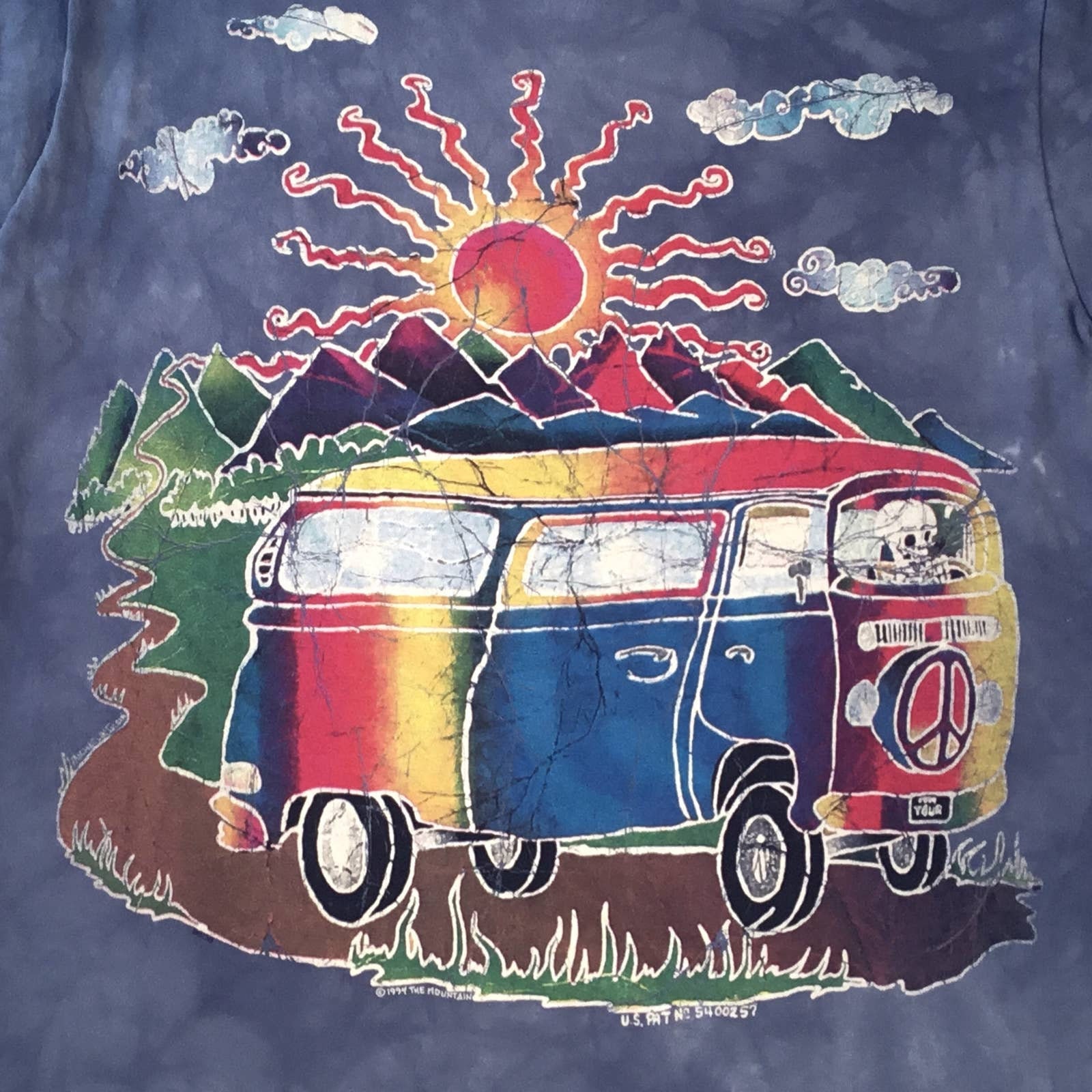 The Mountain T-shirt Batik Bus Size Small - Etsy