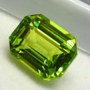 Natural AAA Quality Peridot 10.85 CT Emerald Cut Faceted Certified ...