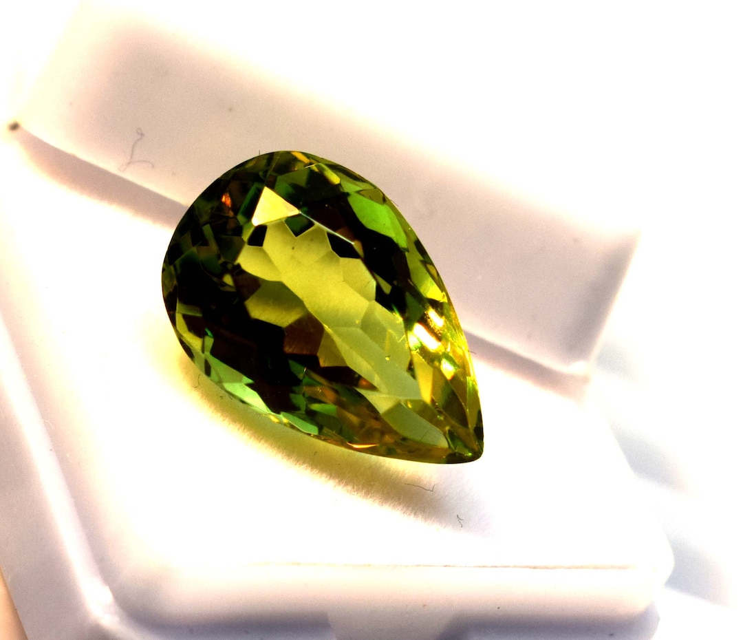 9.80 Karat Natürliche Alexandrit Pear Cut Facettierte Alexandrit Stein ...