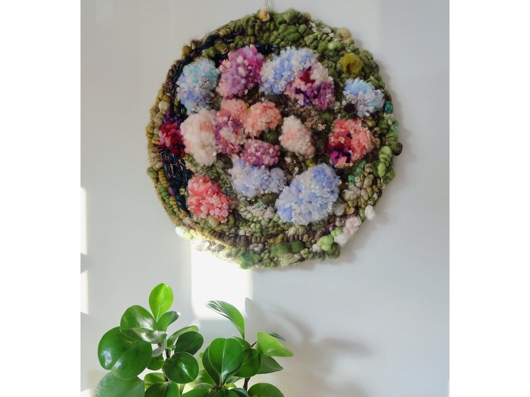 HYDRANGEAS 16" Round Weaving, Wall Hanging, Tapestry, Wall Art, Floral ...