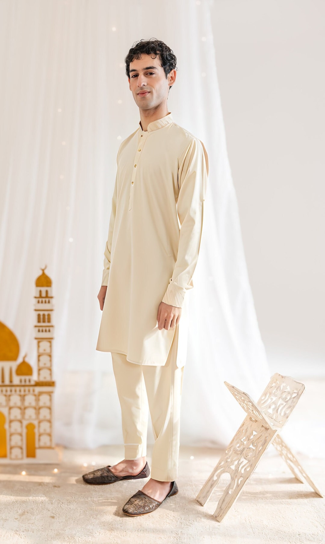 Cream Kurta Classic - Mens Kurta Pajama / Shalwar Kameez - Pakistani ...