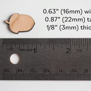 Wood Acorn and Oak Leaf Table Scatter Mix, Thanksgiving Place Setting ...