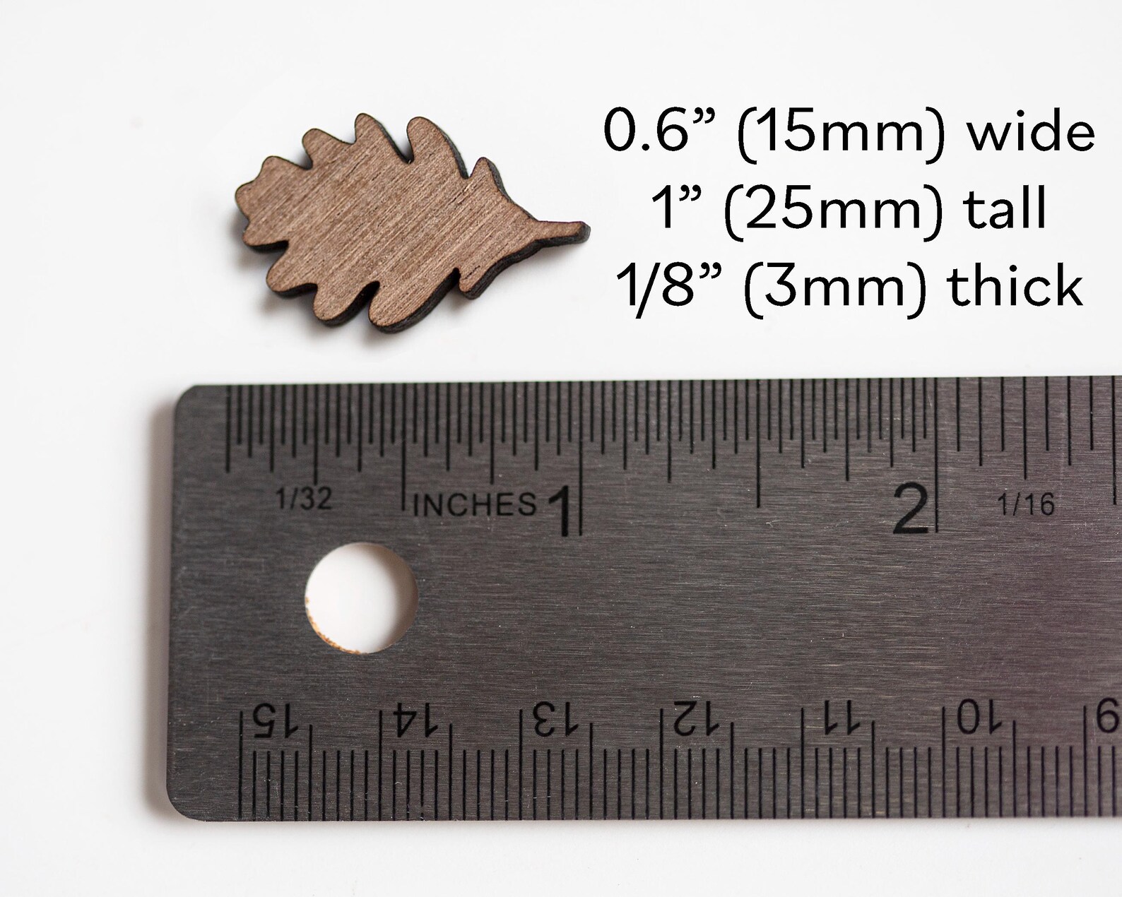 Wood Acorn and Oak Leaf Table Scatter Mix, Thanksgiving Place Setting ...