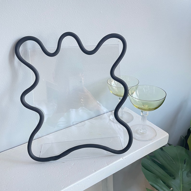 Large Squiggle Frame 8x10 - Etsy