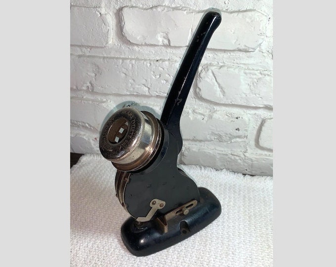 Vintage -cast Iron AJAX EYELET FASTENER Made by Machine Appliance Corp ...