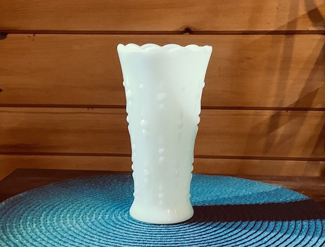 Vintage 7 White Milk Glass Vase, Scalloped Top, Tear Drop & Pearl ...
