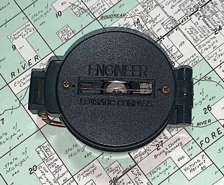 Vintage ENGINEER Lensatic Compass, Taiwan - Etsy