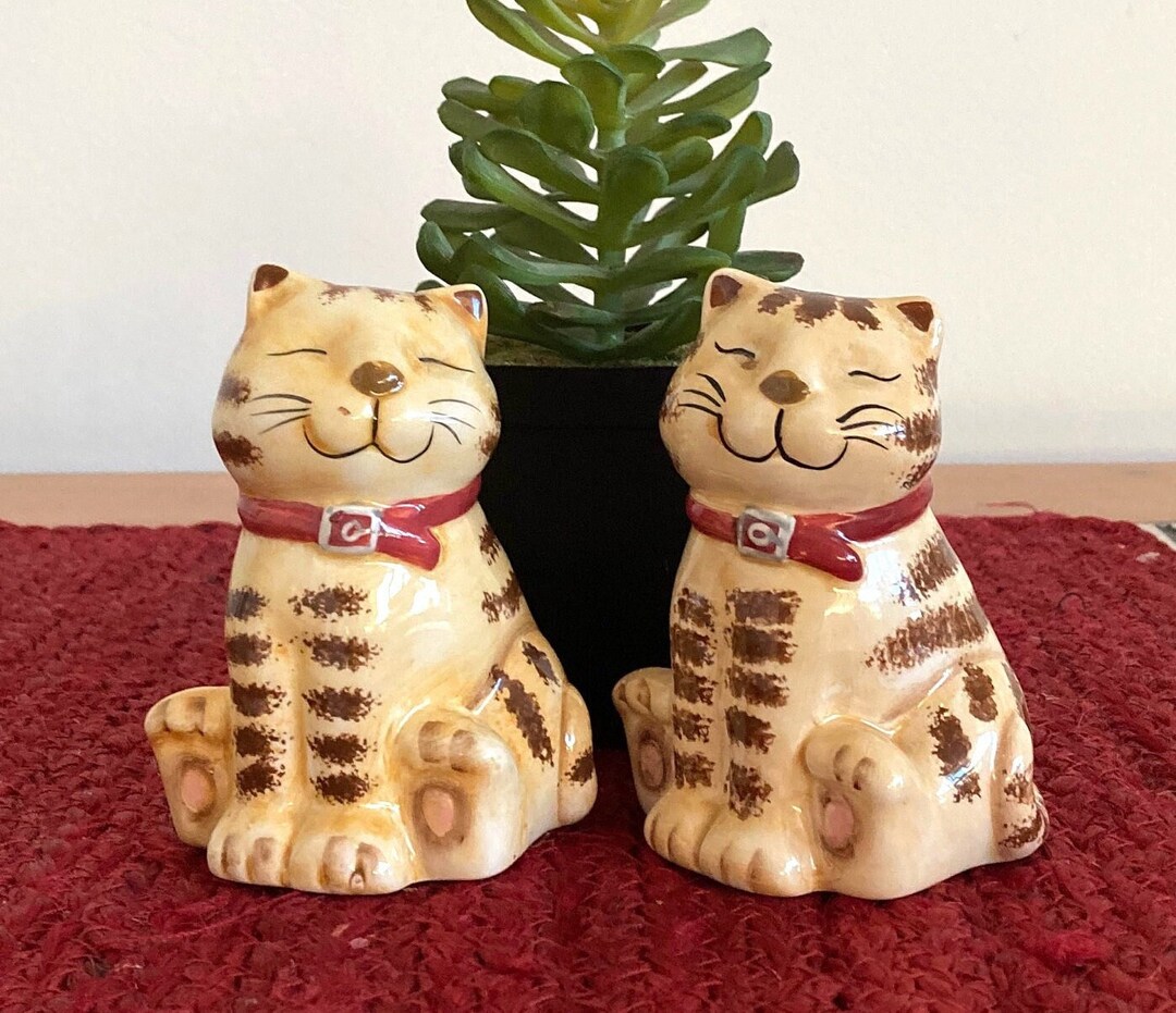 Vintage Kitten/cat Salt & Pepper Shakers - Etsy