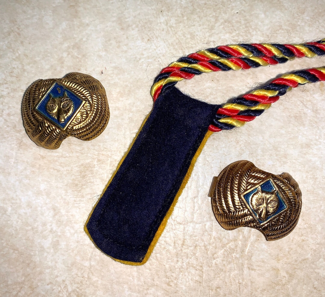 Vintage 2 Cub Scout wolf Neckerchief Slide Clasp & 1 Webelos Den Chief ...