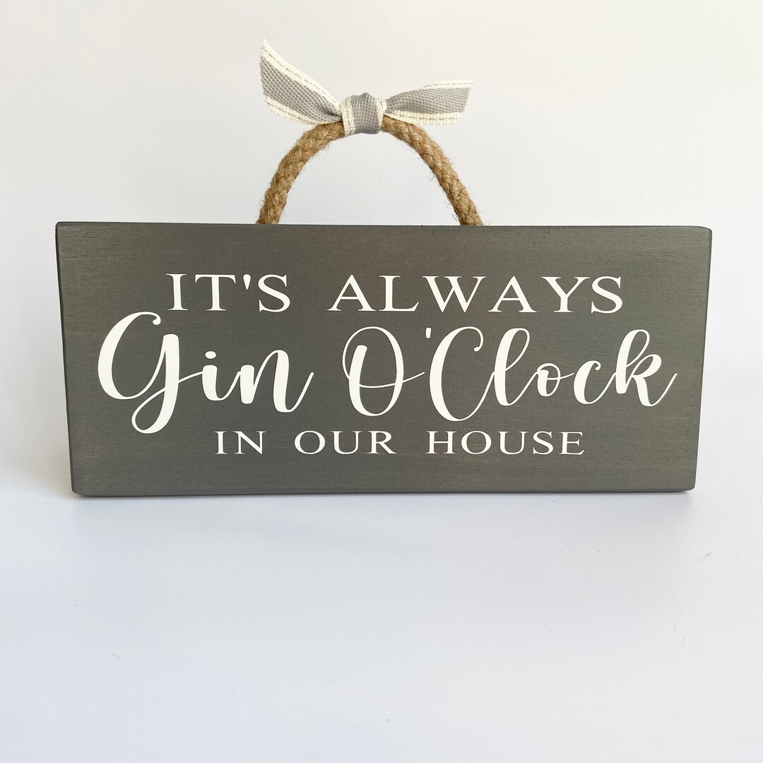 Gin O clock Sign Wooden Wine Sign Personalised Bar Sign - Etsy 日本