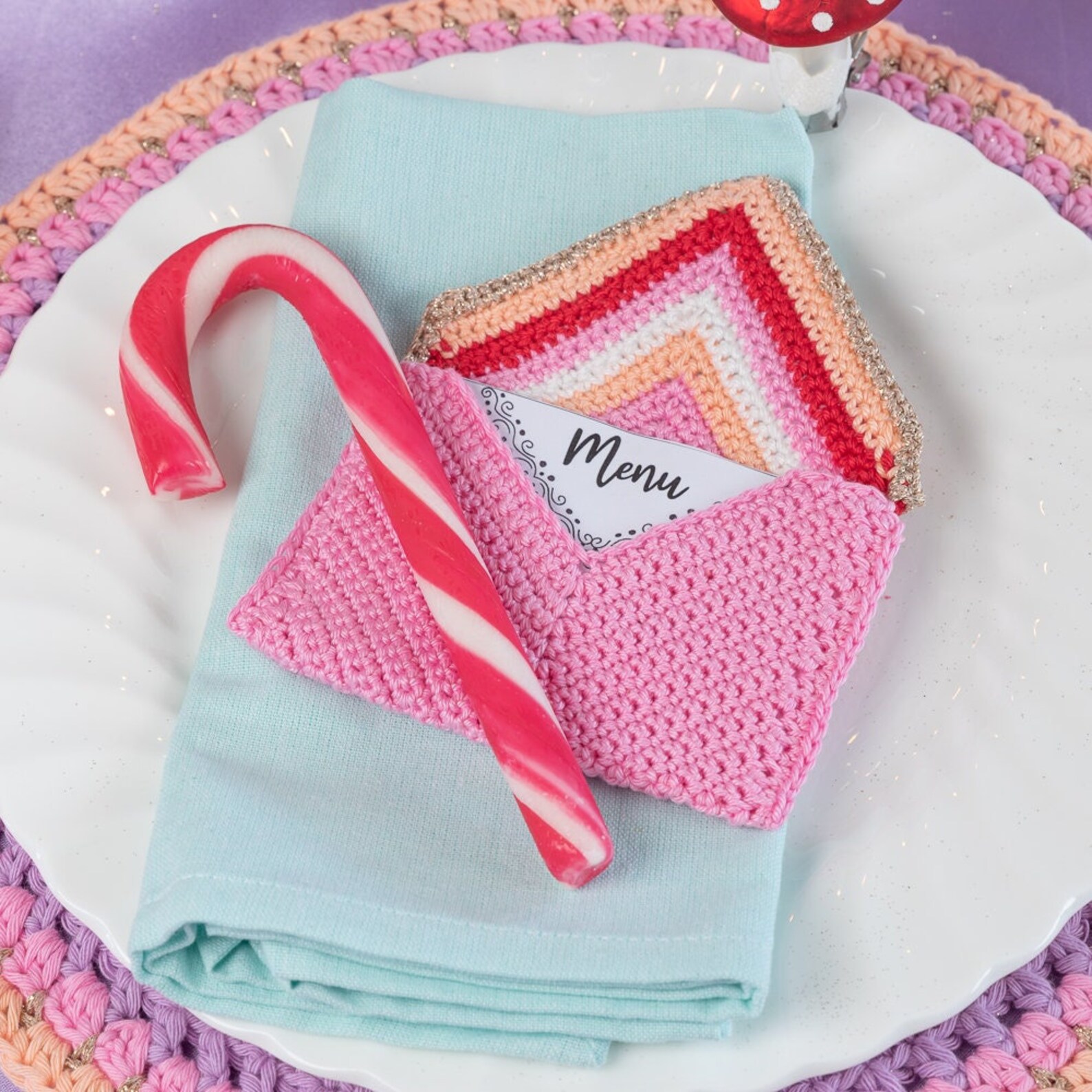 Yarn and Colors - Menu Holder Crochet Pattern PDF - Colorful Christmas ...