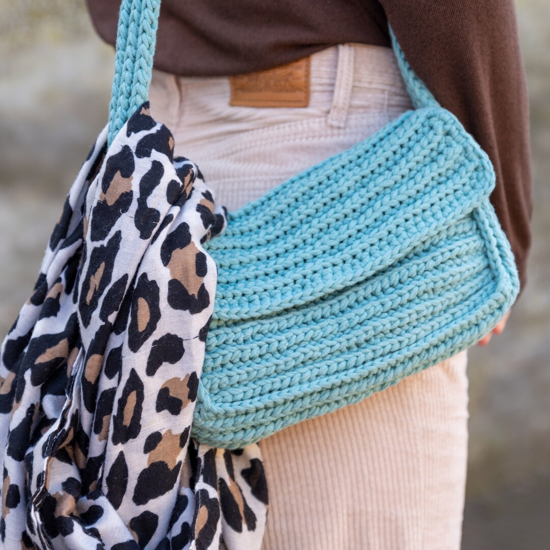 Yarn and Colors - Crochet Bag Pattern PDF - Shoulder Bag - Etsy