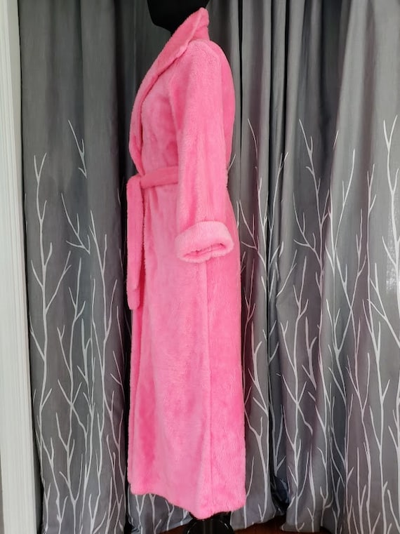 FURRY LONG ROBE Vintage 70s Fuzzy Barbie Bubblegum Pi… - Gem