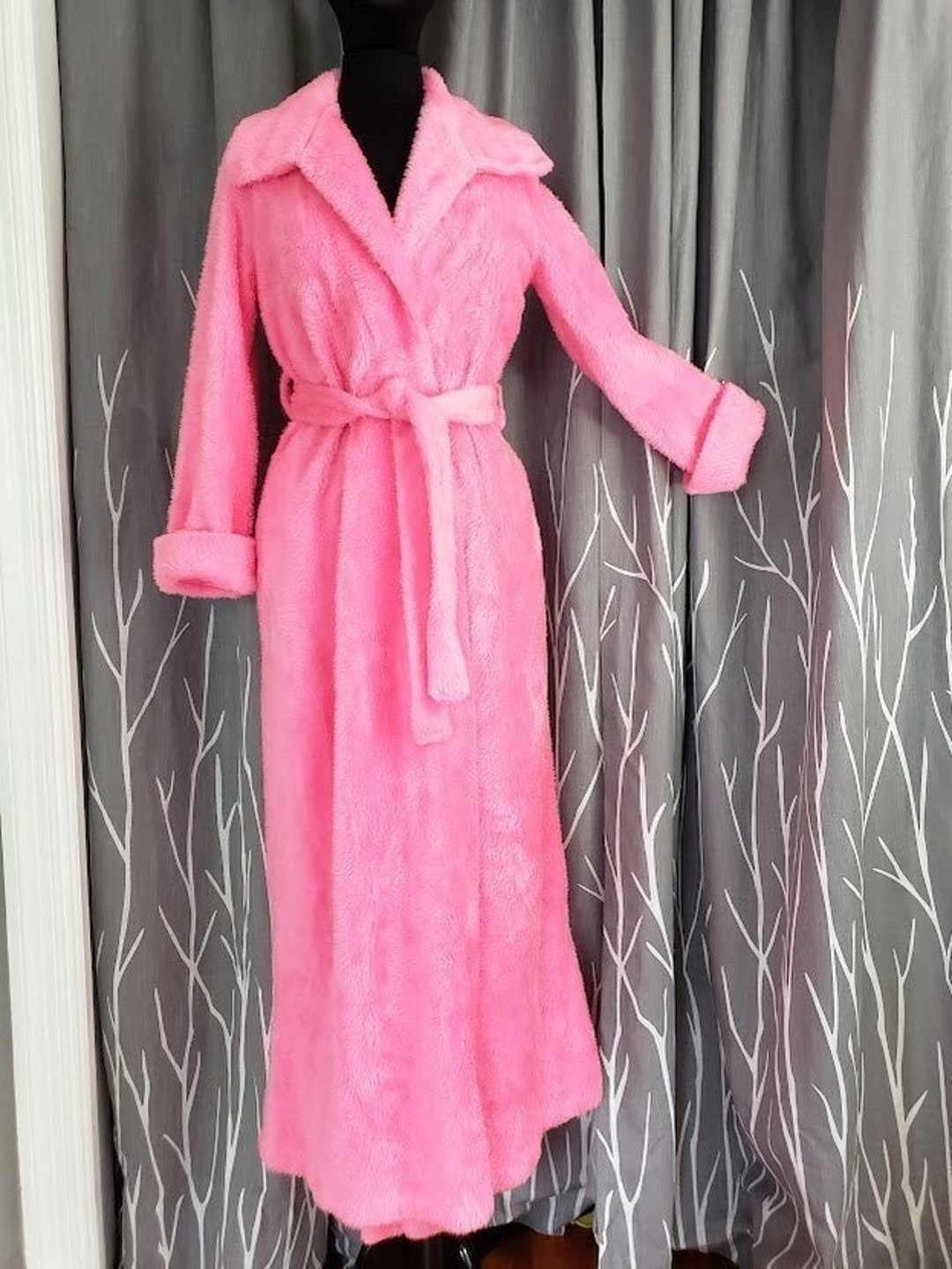 FURRY LONG ROBE Vintage 70s Fuzzy Barbie Bubblegum Pink Women's ~ Retro ...