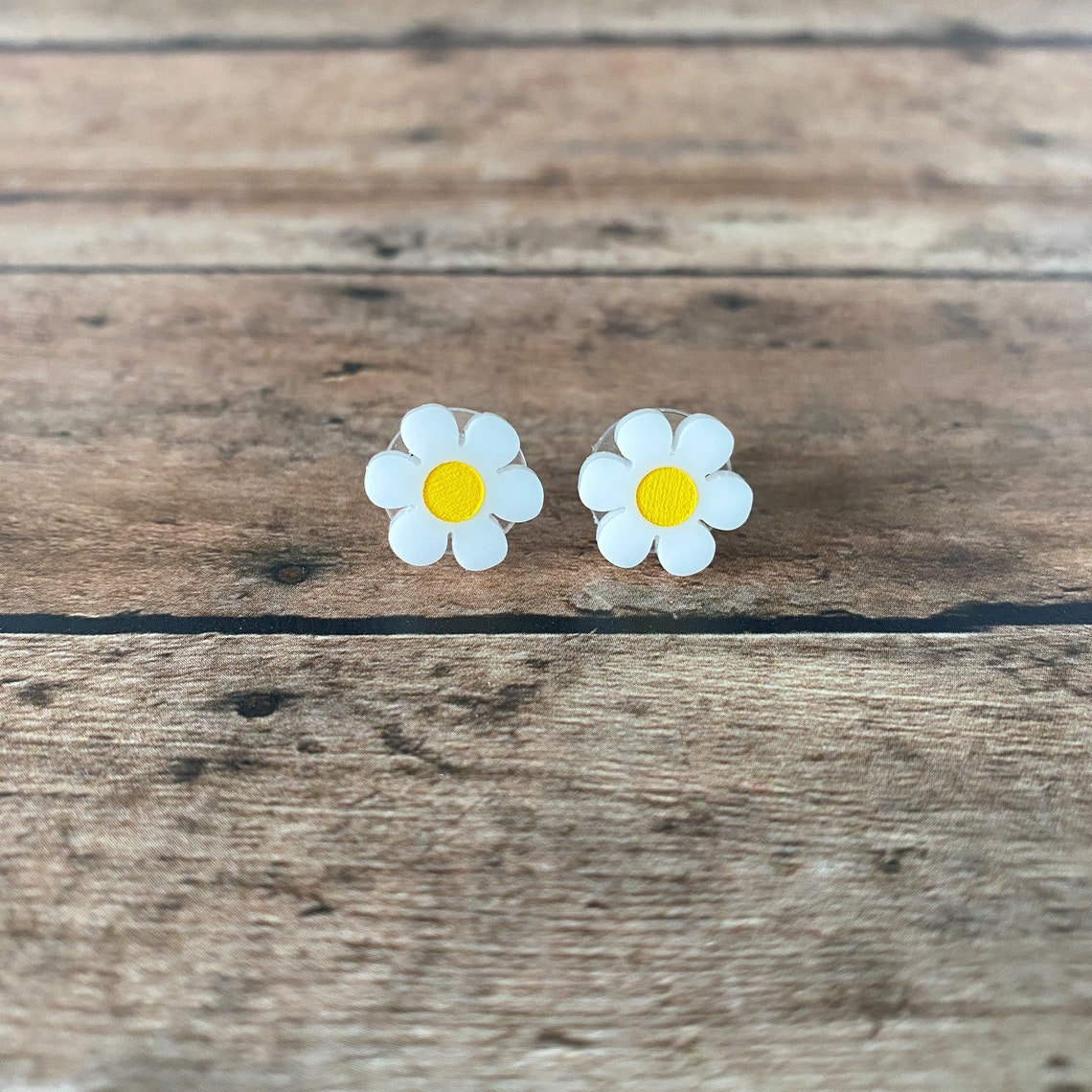 Daisy Stud Earrings - Etsy