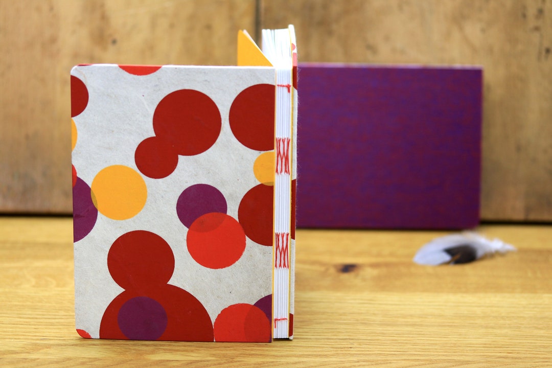 DIN A6 Notebooks in Open Thread Stitching french Link Stitch, Red ...