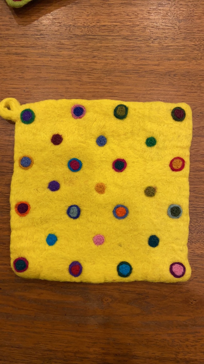 Felted Wool Polk-a-dot Pot Holder Felt Hot Pad/hotpad 8.5 in - Etsy