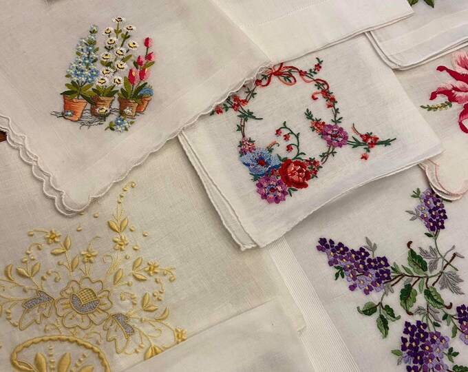 Vintage Hand-embroidered Hankies Women Ladies Handkerchiefs | Etsy