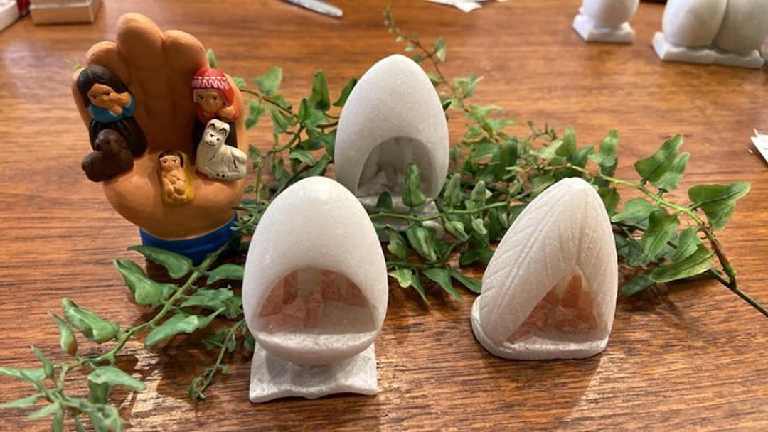 Handcrafted Unique Nativity Crèche Christmas Holiday Sets Décor ...