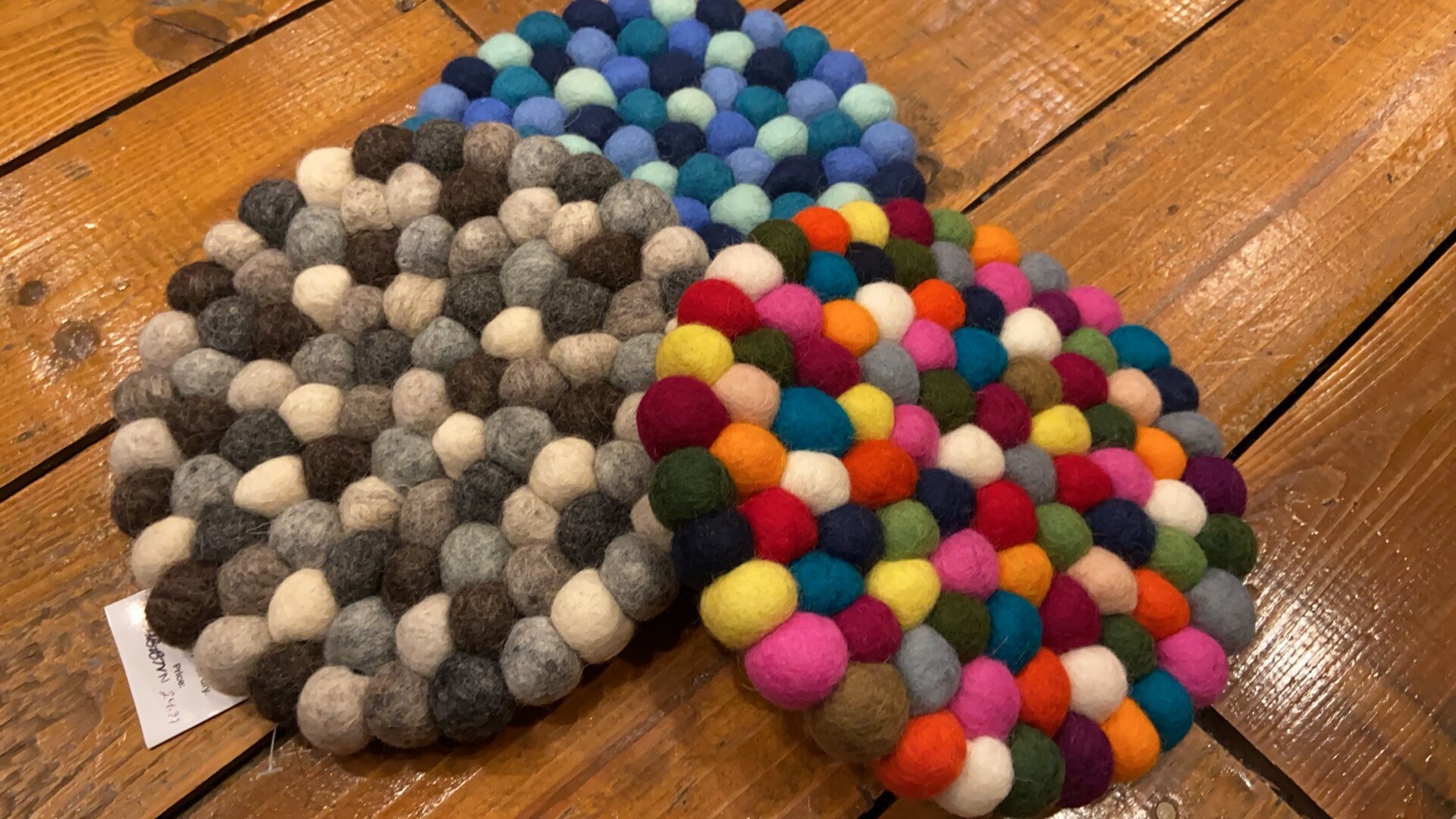 Felted Wool Ball Trivets Felt Pot Holders, 8 Inch Diameter, Gray ...