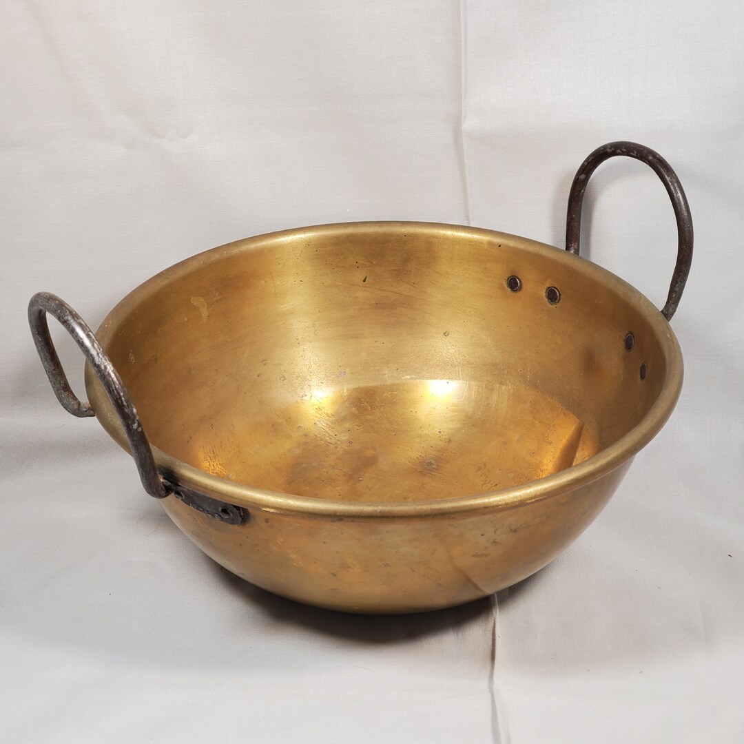 Vintage Farmhouse Brass Double Handled Bowl (1972) - Etsy