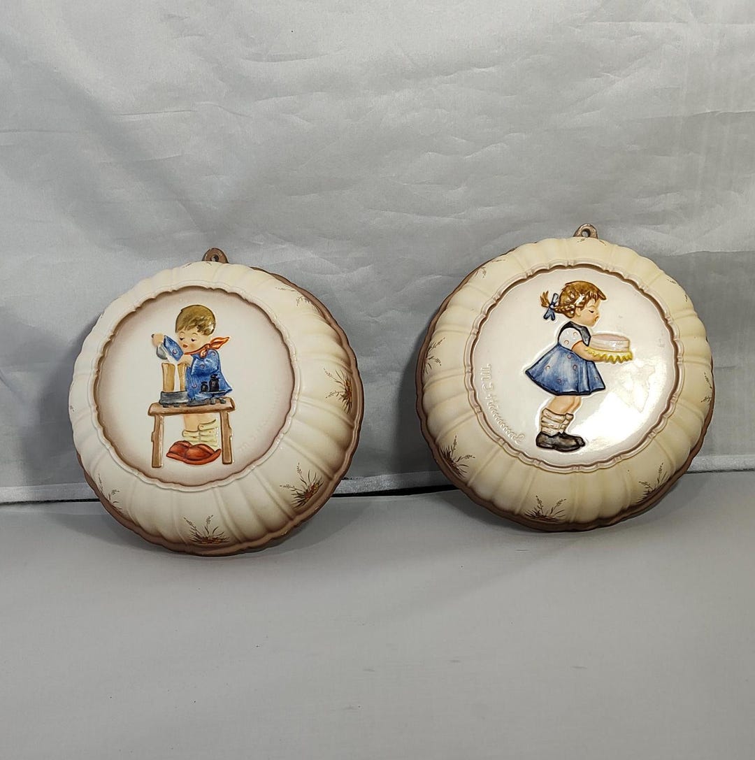 Rare Vintage Goebel Hummel 1989 2 Cake Baking Molds, Wall Decor ...