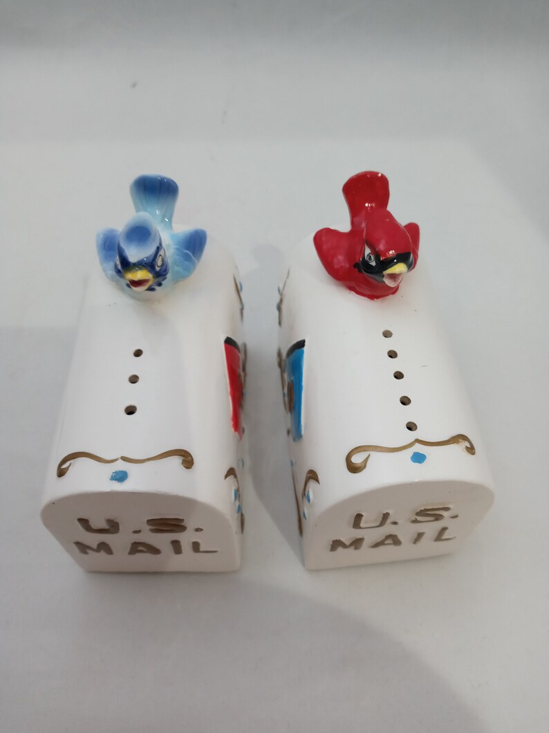 Enesco U.S Mailboxes Salt and Pepper Shakers, Ceramic, Birds on Top - Etsy