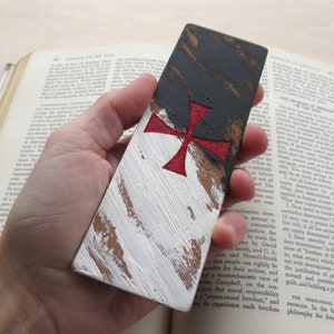 Wooden Templars Hand Painted Bookmark - Templar Knights Bookmark, Crusader Bookmark, Crusader ...