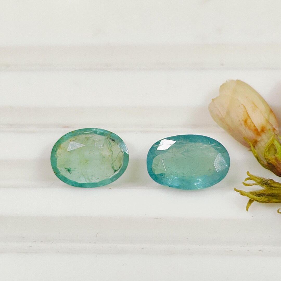 Natural Clean Emerald Faceted Ova Shape Size 9x6x2 MM 9x6x3 MM ...