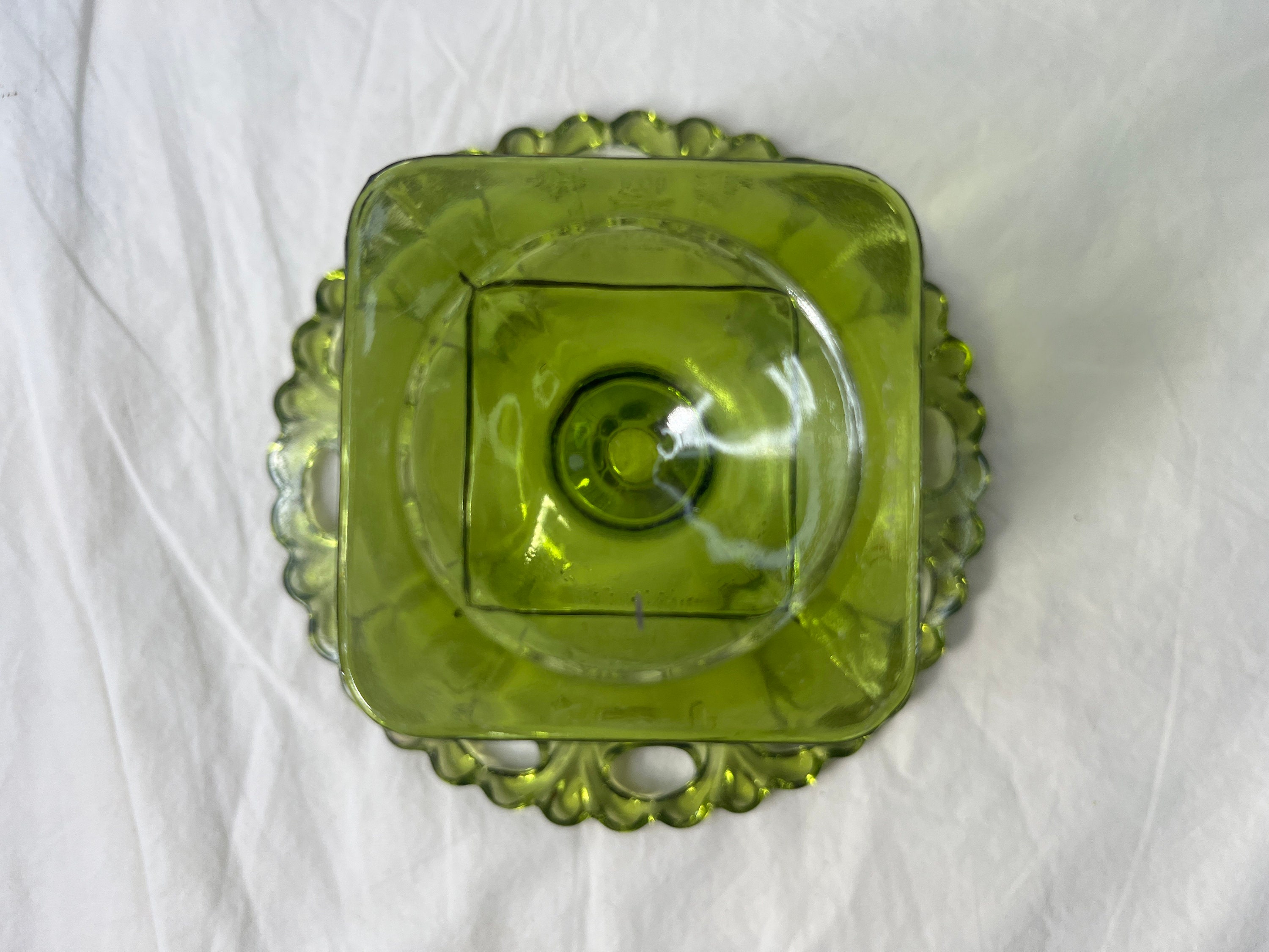 Vintage 1920s Indianna Glass Avocado Green Lorain Flower Pattern Square ...