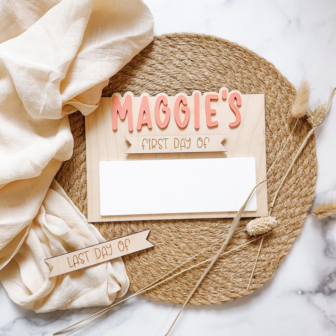 Personalized First Day of School Sign: Reusable Photo Prop - Etsy