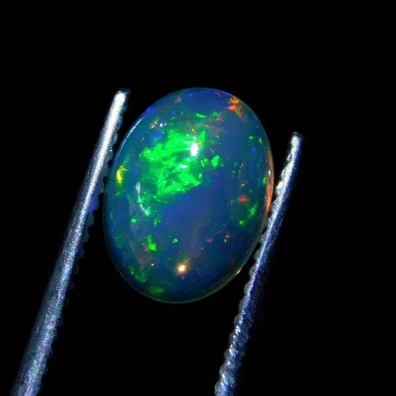 7 × 5 MM Natürlicher äthiopischer Opal Edelstein, Opal Cabochon, Welo ...