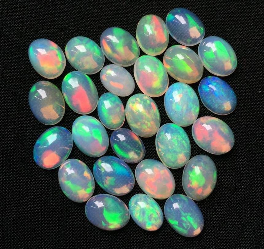 7 × 5 MM Natürlicher äthiopischer Opal Edelstein, Opal Cabochon, Welo ...