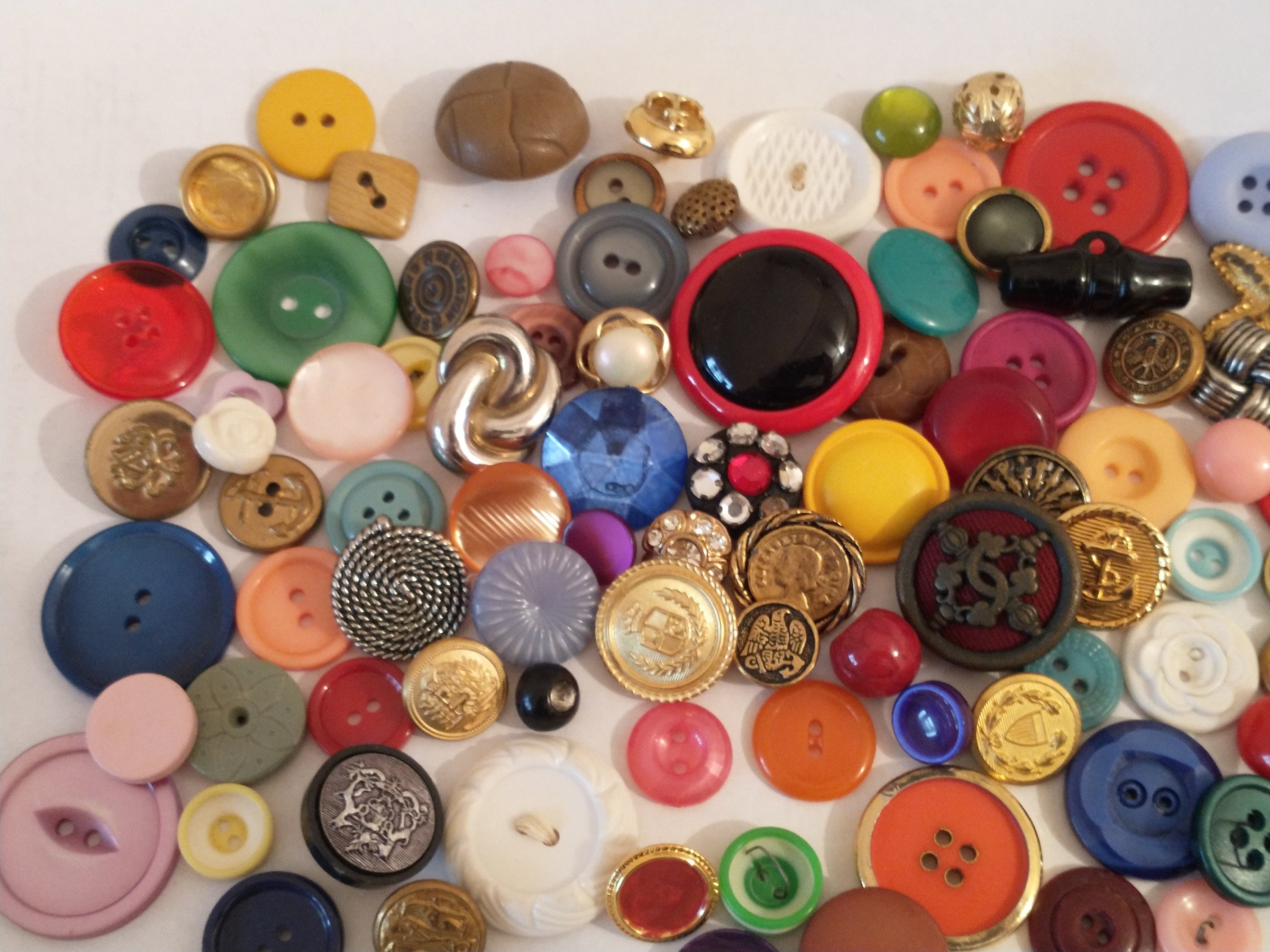 Vintage Buttons Lot 100 Buttons / Assorted Button Lot / Mixed - Etsy