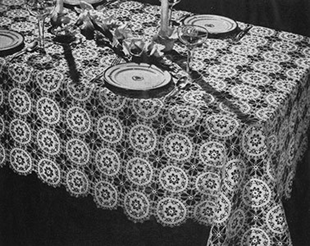 Vintage Pattern Crochet Renaissance Motif Tablecloth. PDF Download. - Etsy