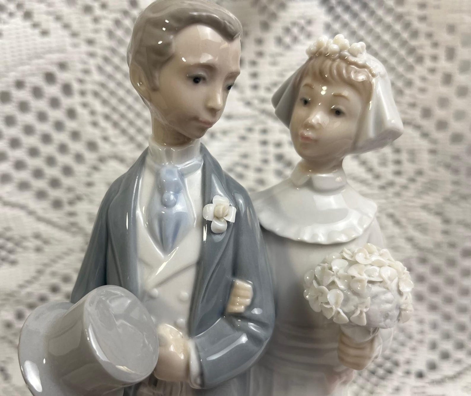 Lladro Bride and Groom Retired Lladro Figurine, Vintage Wedding or ...