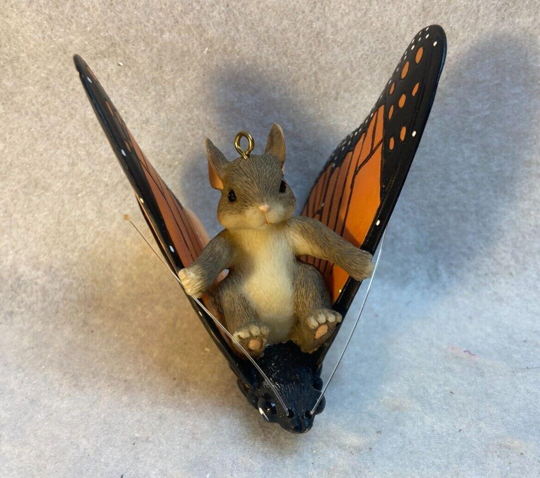 Charming Tails Maxine's Butterfly Ride Ornament by Fitz and Floyd 89/ ...