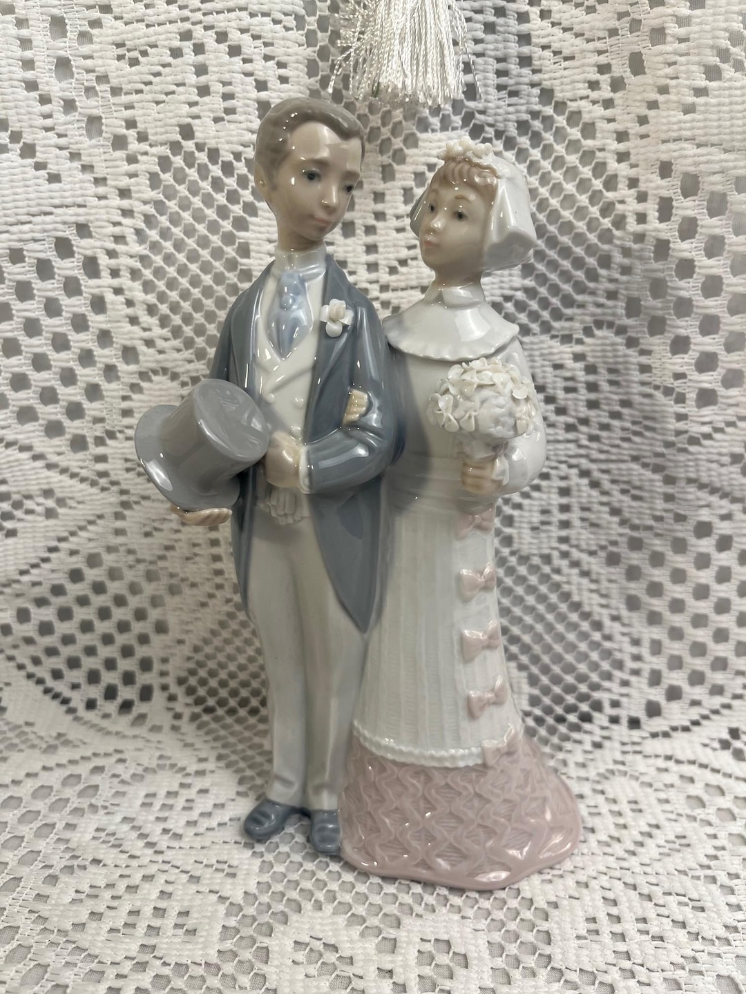 Lladro Bride and Groom Retired Lladro Figurine, Vintage Wedding or ...