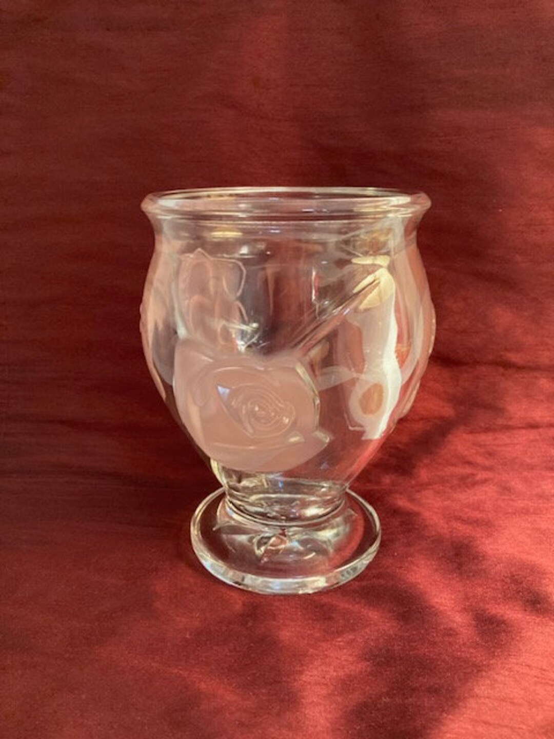 Teleflora Heavy Glass Vase With French Puff Frosted Pink Roses Raised ...