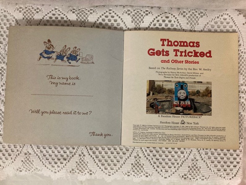 Thomas the Tank Books: 1989 Thomas Gets Tricked and Other Thomas the ...