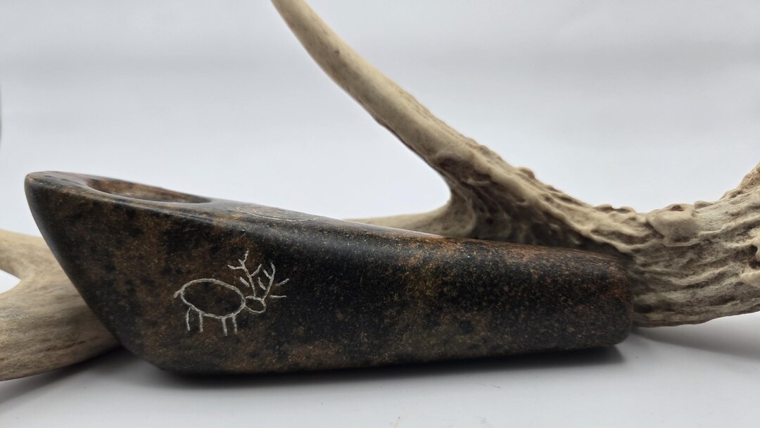 Soapstone Tobacco Pipe With Petroglyphs - Etsy