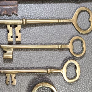 Skeleton Keys, Door Handle Plates, Vintage MARCH Updated - Etsy