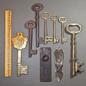 Skeleton Keys, Door Handle Plates, Vintage MARCH Updated - Etsy