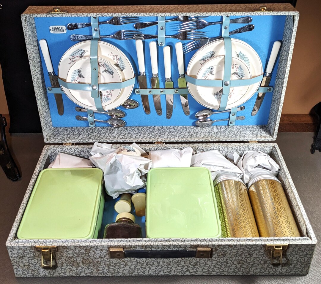 SIRRAM Picnic Outfit or Car Boot Case, 50's - Etsy