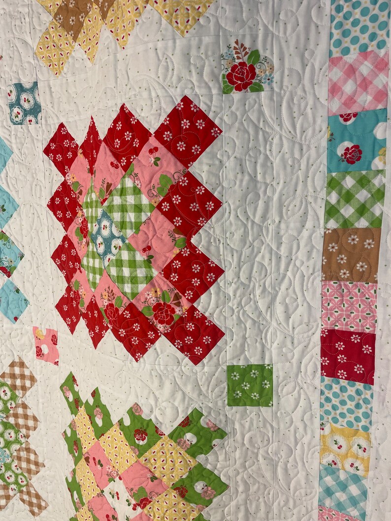 Modern Sweet Farmhouse Quilt - Etsy