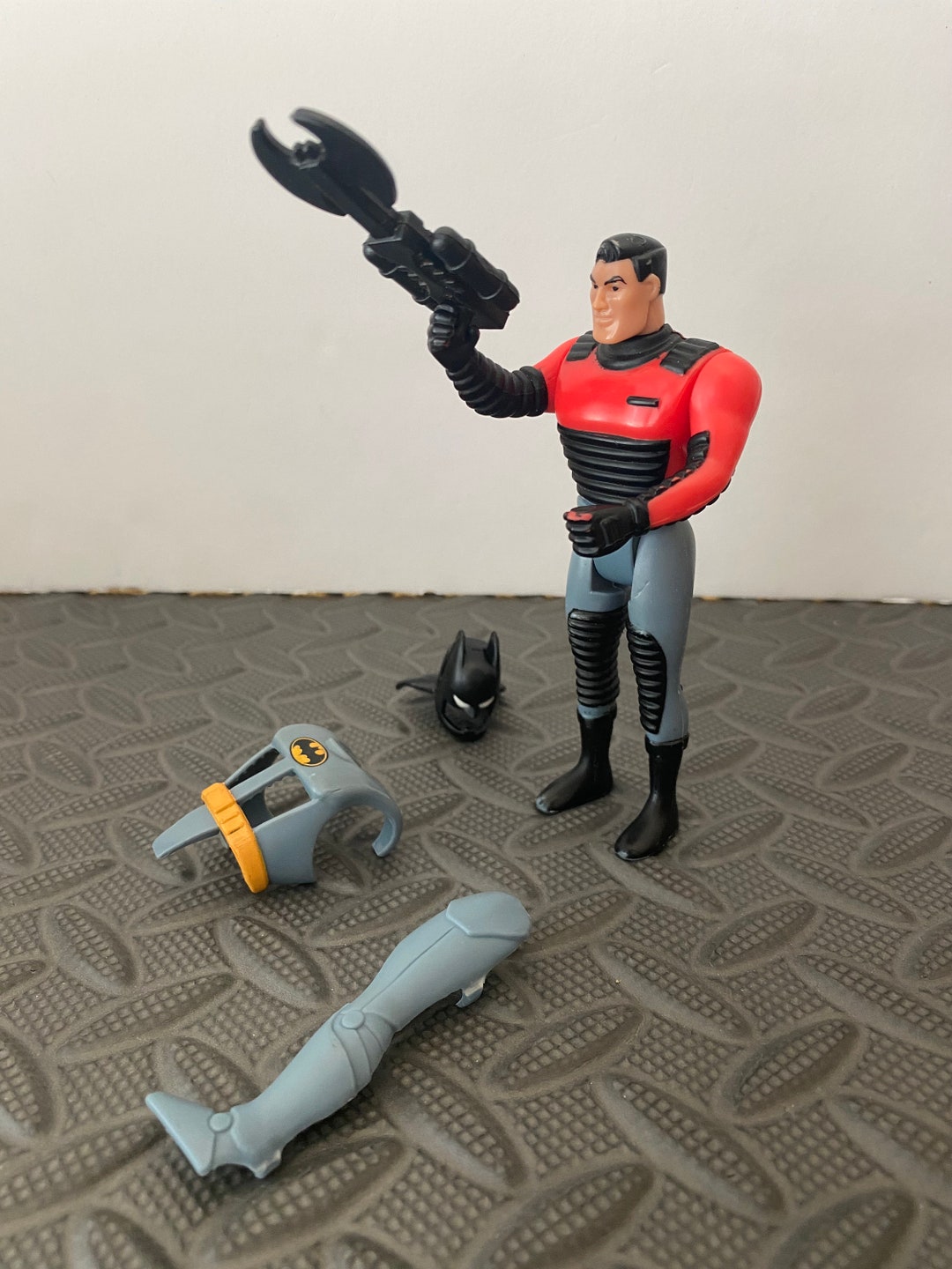 Bruce Wayne With Snap-on Batman Armour Vintage Batman: the Animated ...