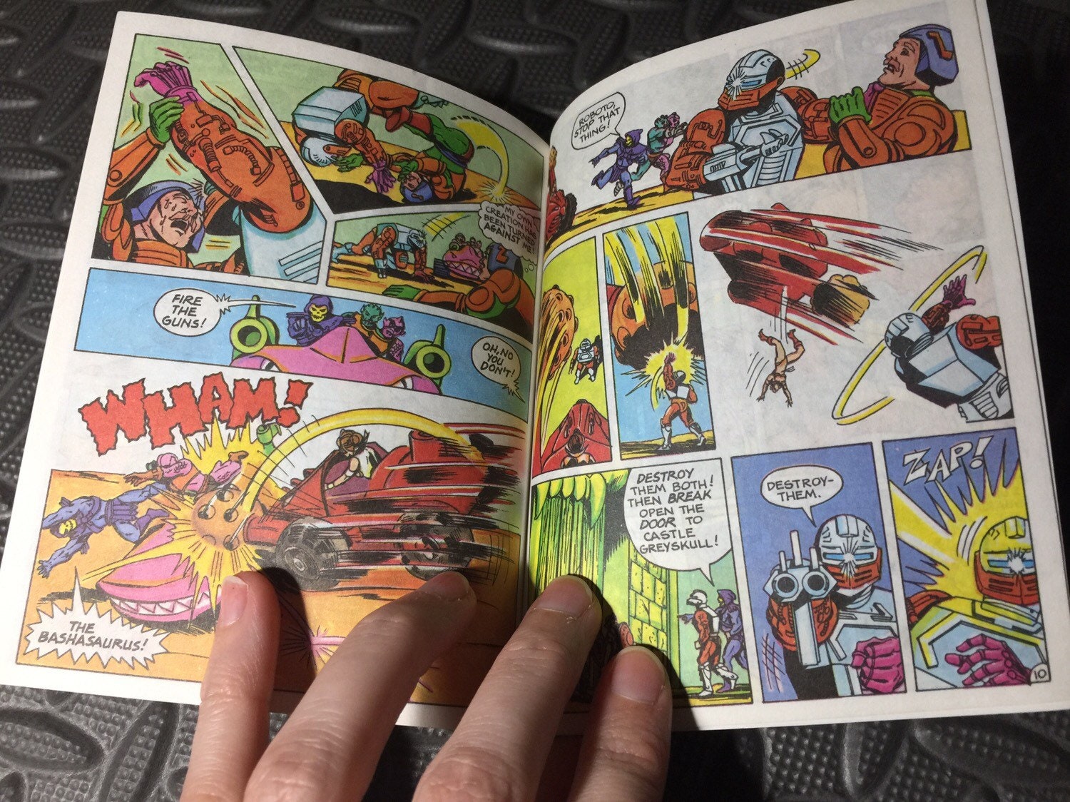 The Battle of Roboto Vintage Masters of the Universe - Etsy